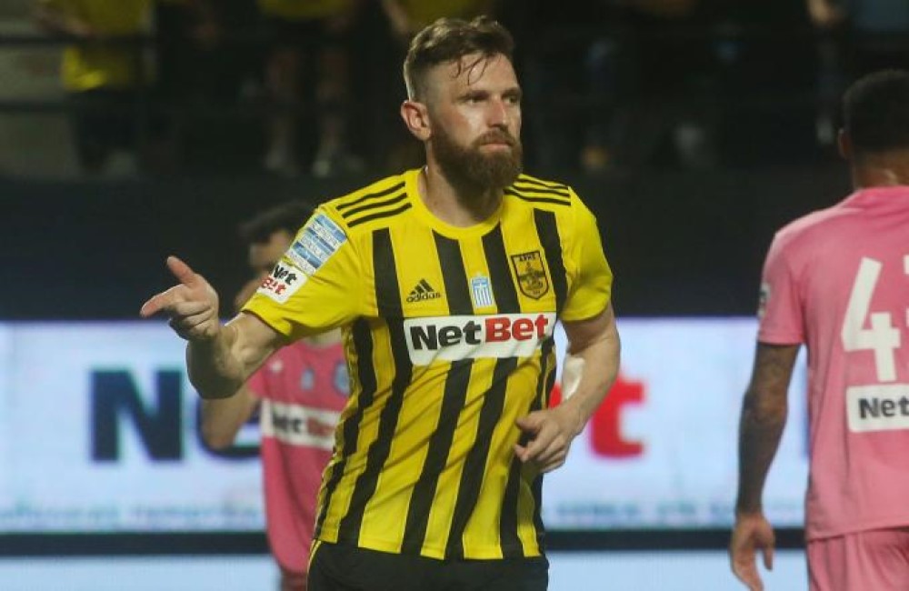 Σε ακαδημίες στη Βραζιλία ο Φαμπιάνο (pics) - AllAboutARIS.gr