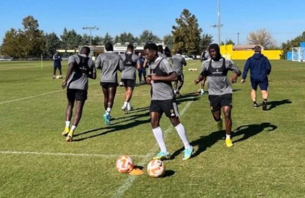 Εικόνες από τη σημερινή προπόνηση του ΑΡΗ (pics) - AllAboutARIS.gr