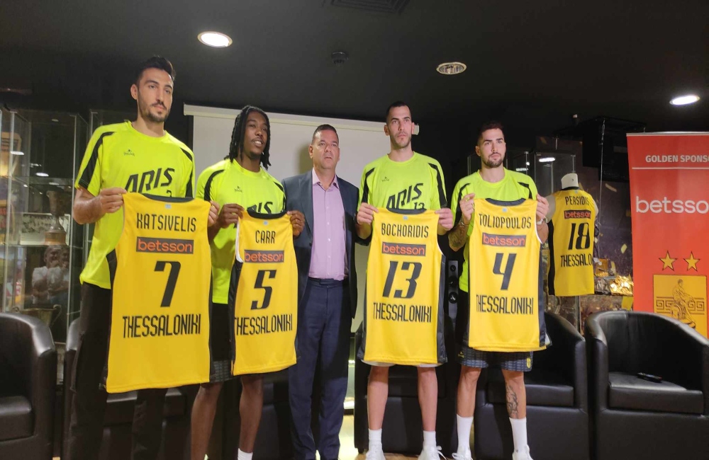 Στο Μουσείο και οι παίκτες του ΑΡΗ (pics & vid) - AllAboutARIS.gr