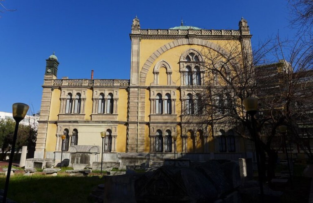 Έπειτα από 102 χρόνια ανοίγει ξανά το Γενί Τζαμί στη Θεσσαλονίκη (vid ...