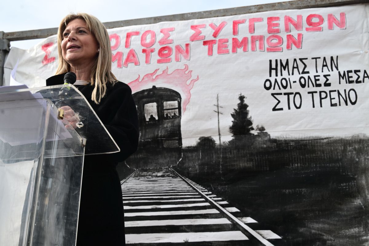 Δάκρυσε η Μαρία Καρυστιανού: «Ό,τι κι αν κάνουν, όλοι μαζί θα νικήσουμε ...