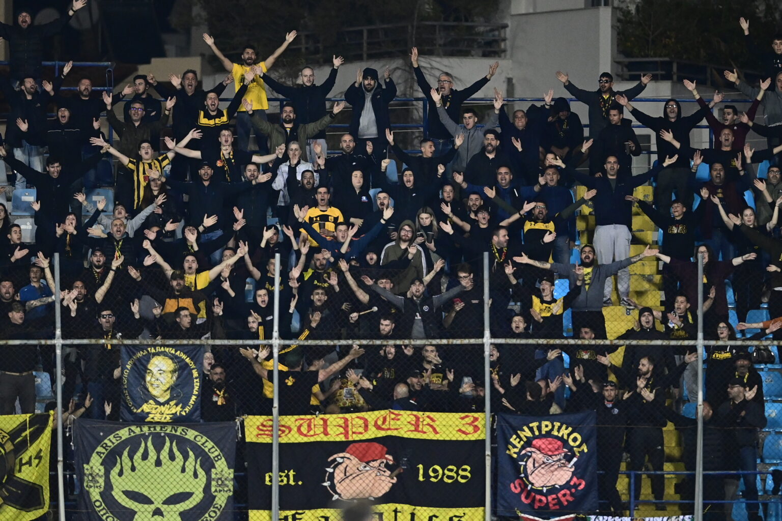 Στο περίπτερο του ΑΡΗ ο Ανδρουλάκης (vid) - AllAboutARIS.gr