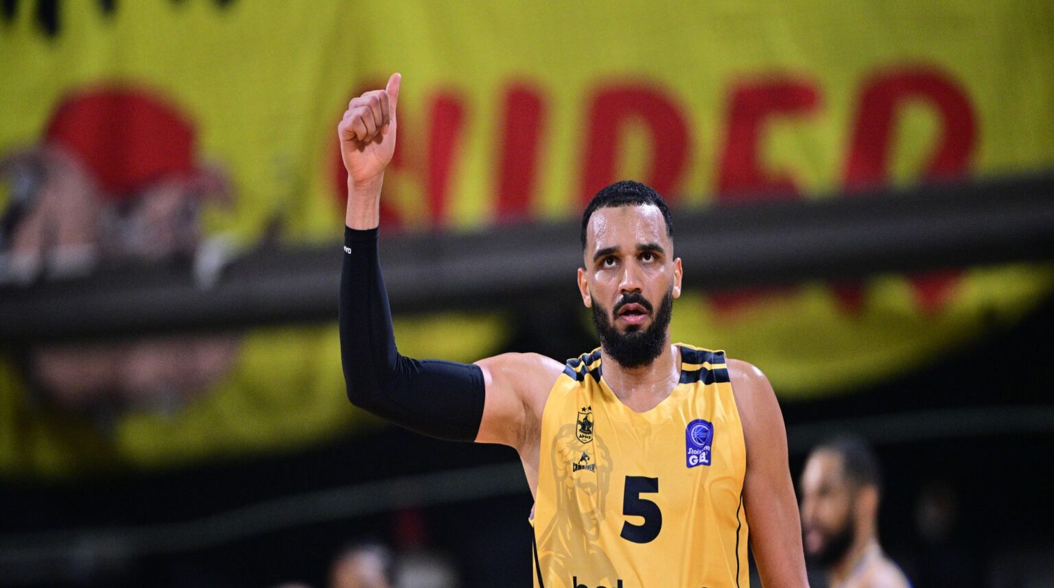 ΜΜΕ Γαλλίας: «Το θορυβώδες Nick Galis Hall και ο Νουά που δικαιώνει την ...