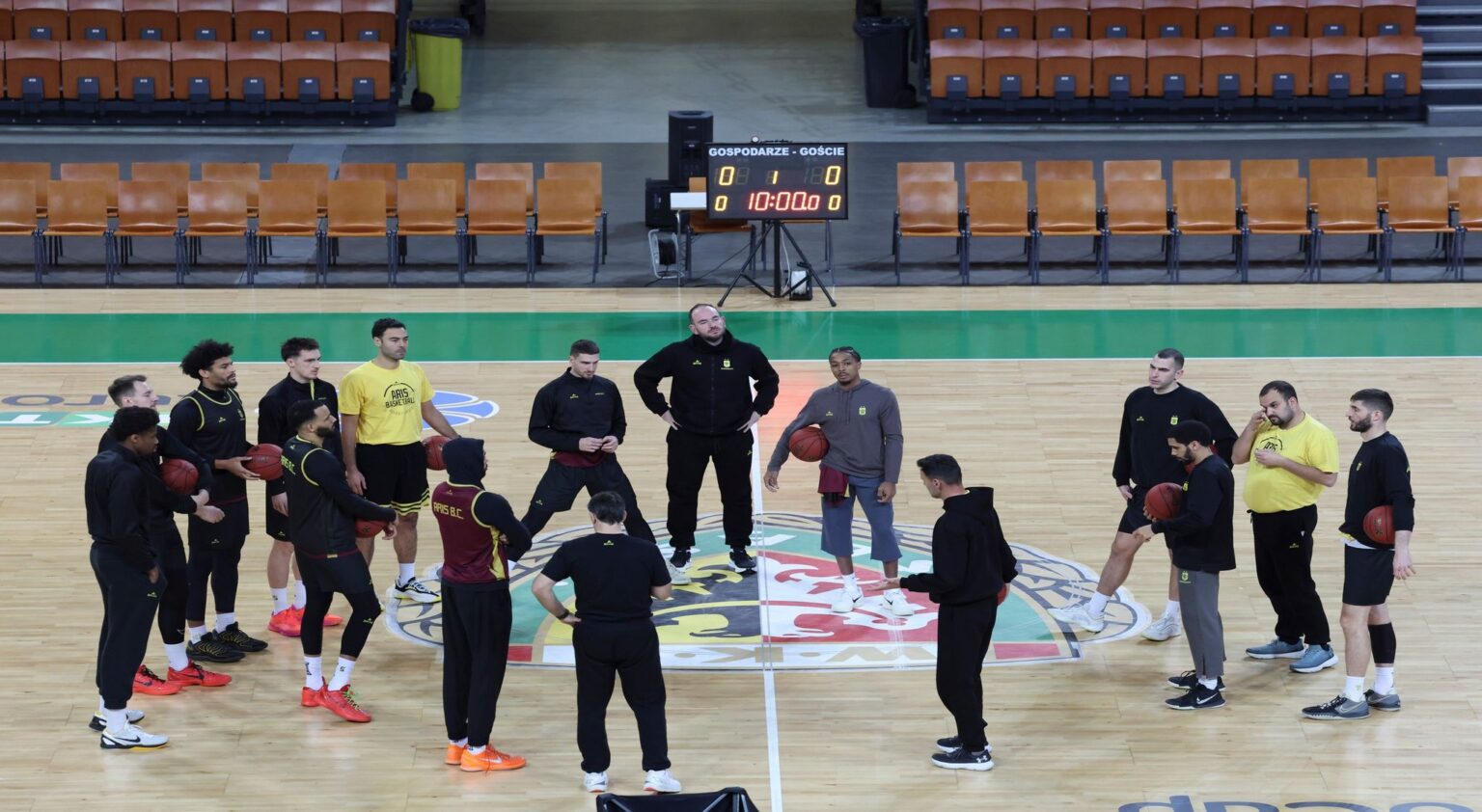 Η ΑΓΕΧ λύγισε τον Κόροιβο παρά το ιστορικό triple-double του Σμιθ (vid ...